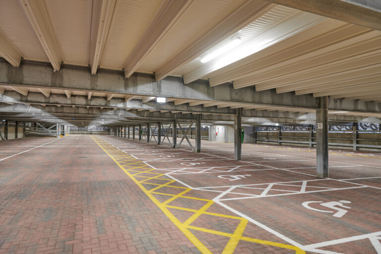 Aberdeen, Royal Infirmary Car Park , Scotland - Huber Parking