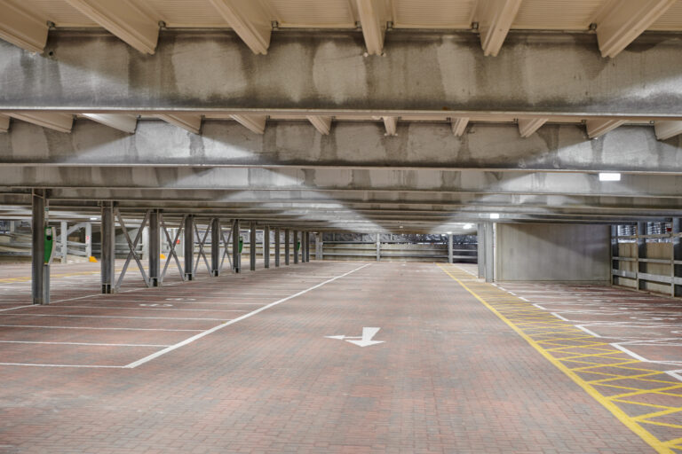 Aberdeen, Royal Infirmary Car Park , Scotland - Huber Parking
