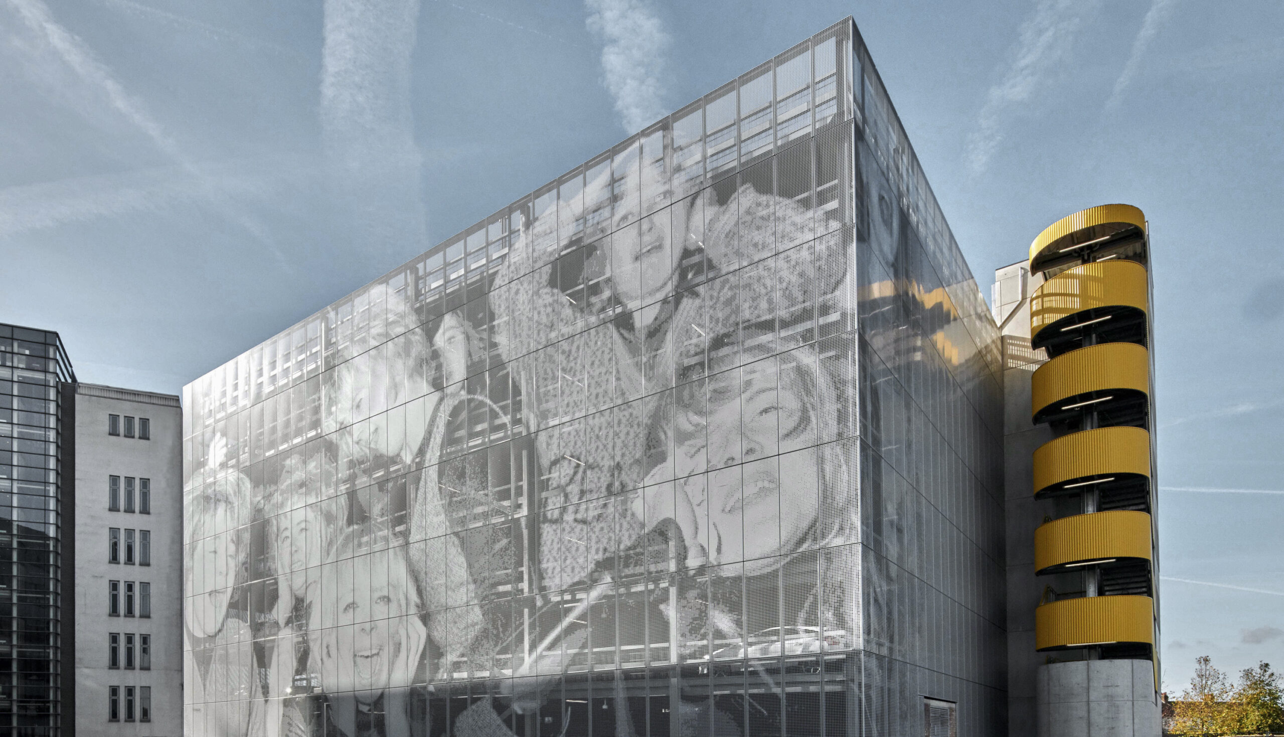 Hayes, Music Box Car Park, United Kingdom - HUBER Parking